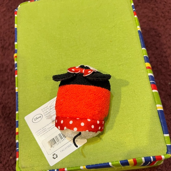 Disney | Toys | Disneys Tsum Tsum Stackable Plush Minnie Mouse Version ...